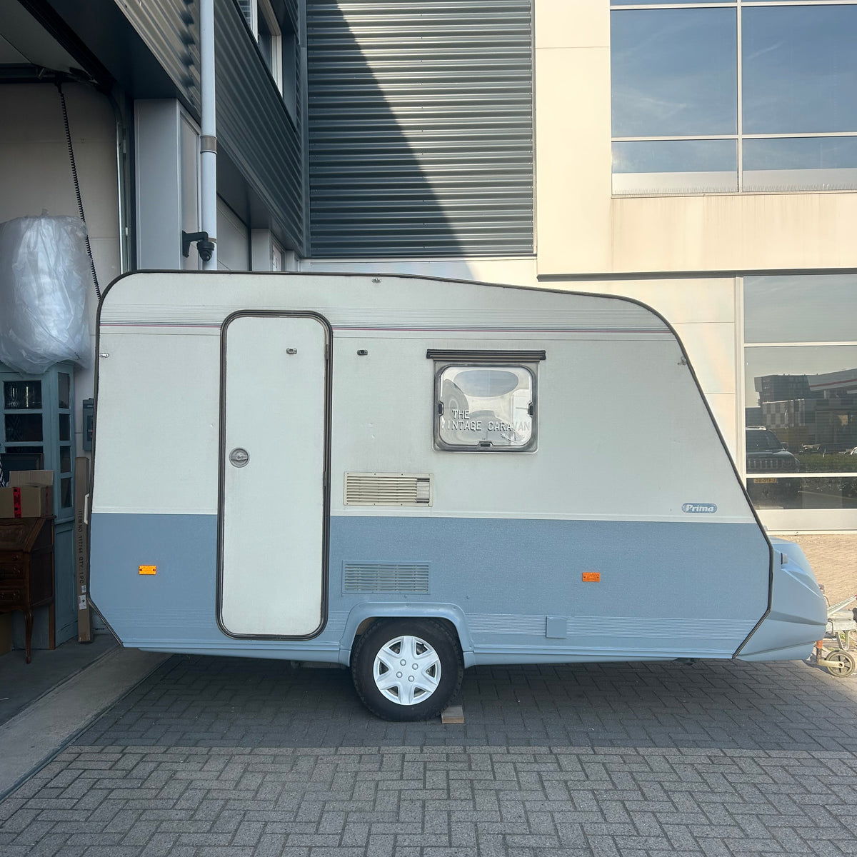 Caravanverf Caribbean Blue – Vintage Caravans